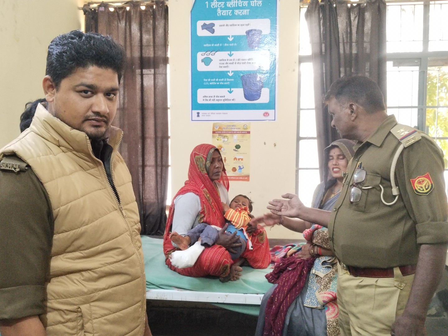 A girl was hit by a pickup in Achalda | अछल्दा में बच्ची को पिकअप ने ...