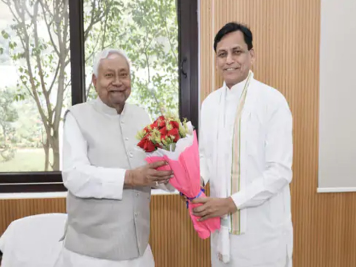 Nitish Kumar set to take CM oath for 10th time; BJP, JDU finalise ...