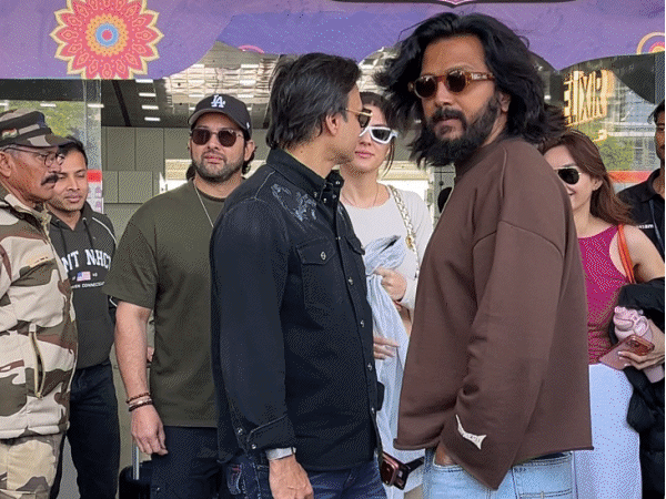 Masti-4's star cast in Jaipur for film promotion ; Vivek Oberoi, Aftab ...