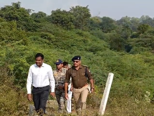 CISF jawan's body found hanging from a tree on the banks of Narmada