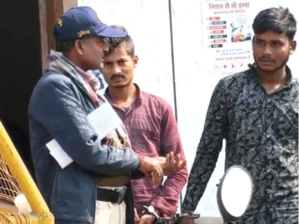 mp politics bjp congress Cm Mohan yadav Govind Singh rajput| Baat Khari Hai | सीएम ने बीच में ही ...