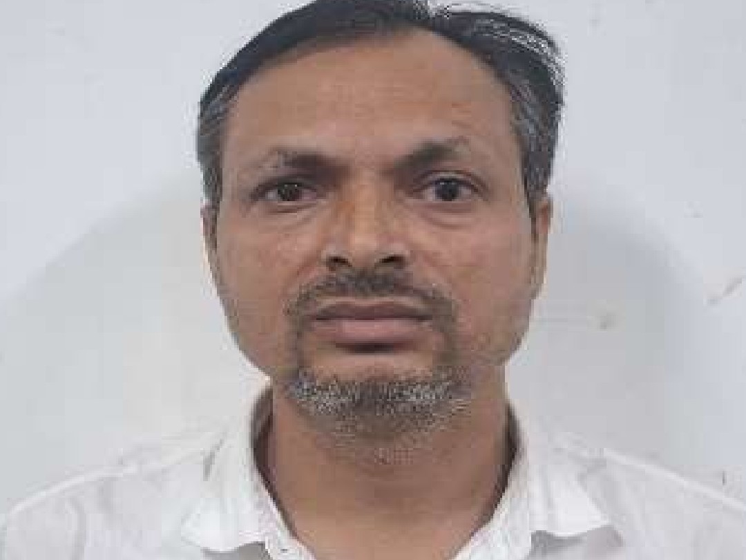 SOG arrested Ravi Kumar alias Ravi Tyagi, a permanent warrantee with a ...