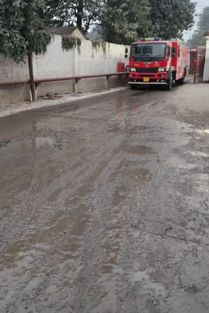 Investigation begins into the fire at GIDA factory | गीडा की फैक्ट्री ...