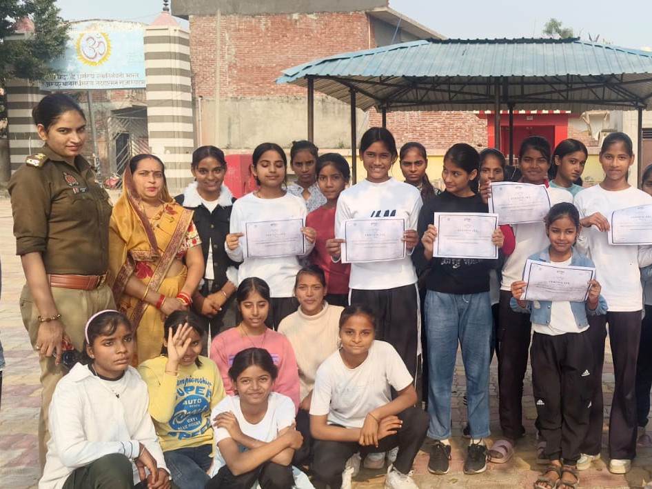 Cleanliness poster competition in Parikshitgarh