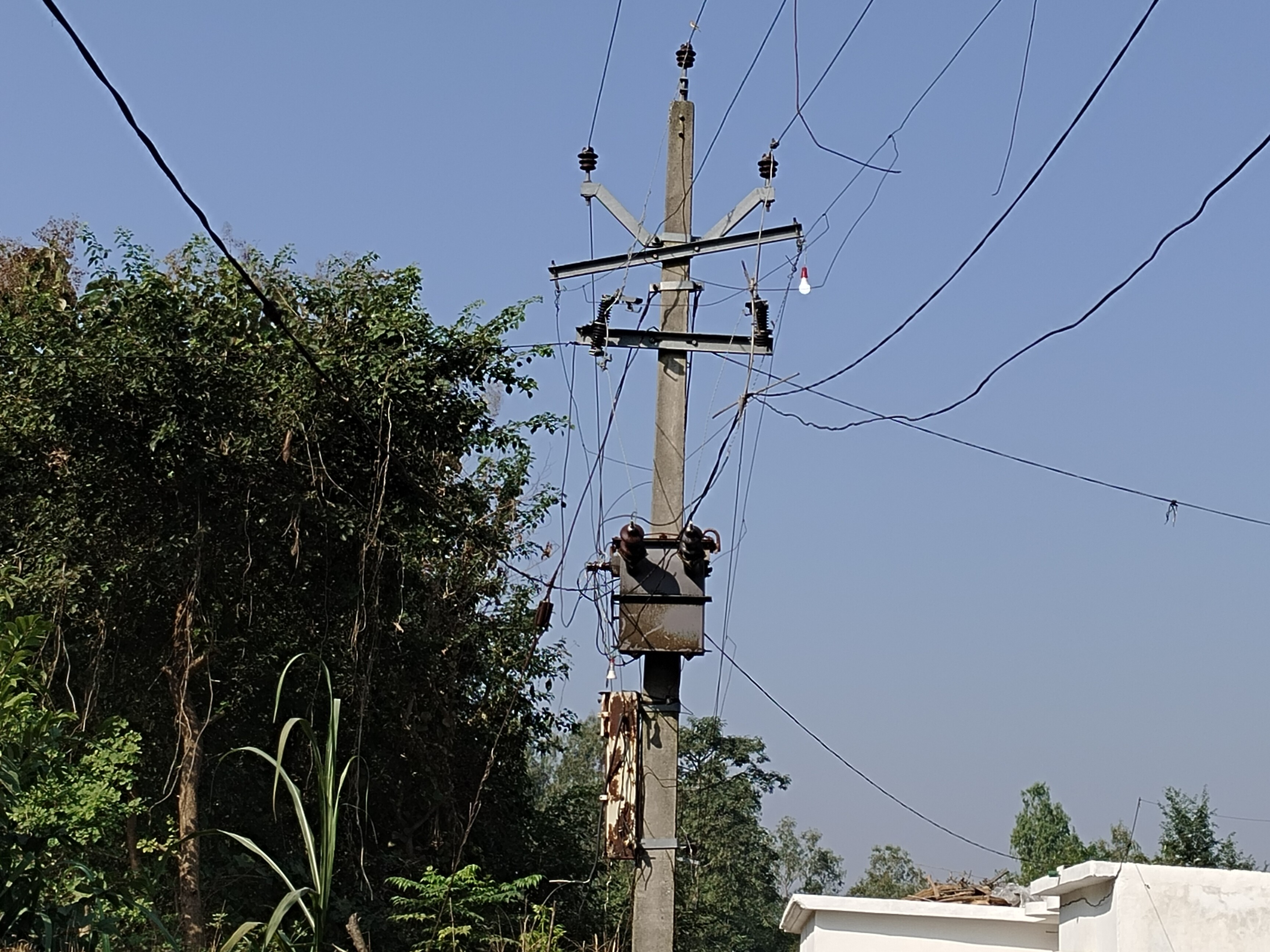 In Vishunpur Kalan, dilapidated power lines and broken security nets