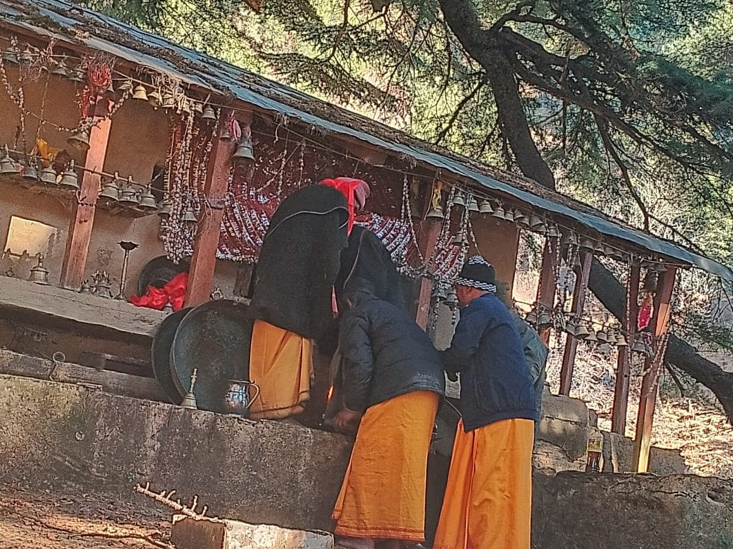 The doors of Latu Devta Temple will be closed on December 4. | लाटू ...