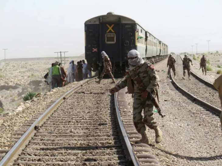 Pakistan Balochistan Suicide Attack Nokkundi FC Headquarters; Gate ...