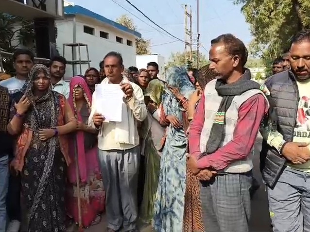 A new twist in the Parmanand Dhakad death case in Shivpuri | शिवपुरी में परमानंद धाकड़ मौत मामले ...