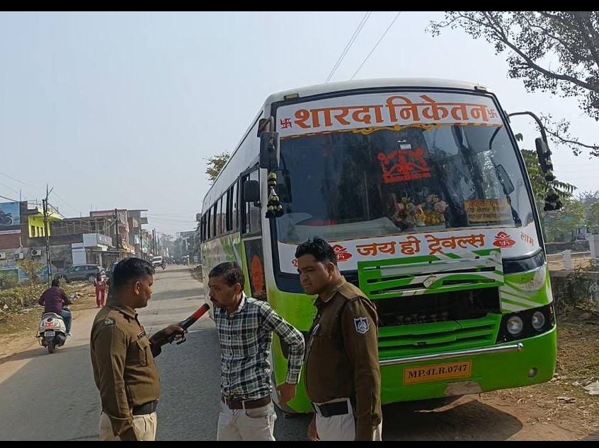 Drunk bus driver puts passengers' lives at risk