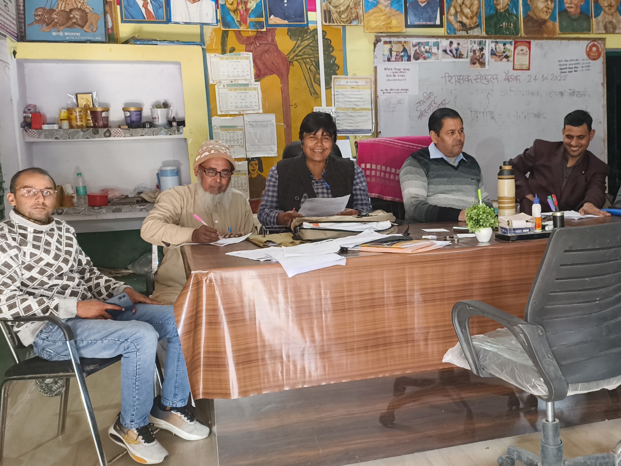 SAR Form Mapping continues in Navinagar Babarpur | नवीनगर बाबरपुर में ...