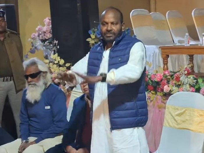 Traders felicitated MLA IP Gupta in Saharsa. | सहरसा में विधायक आईपी ...