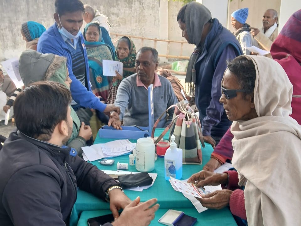 Eye camp at Madhoganj Darshan Ashram