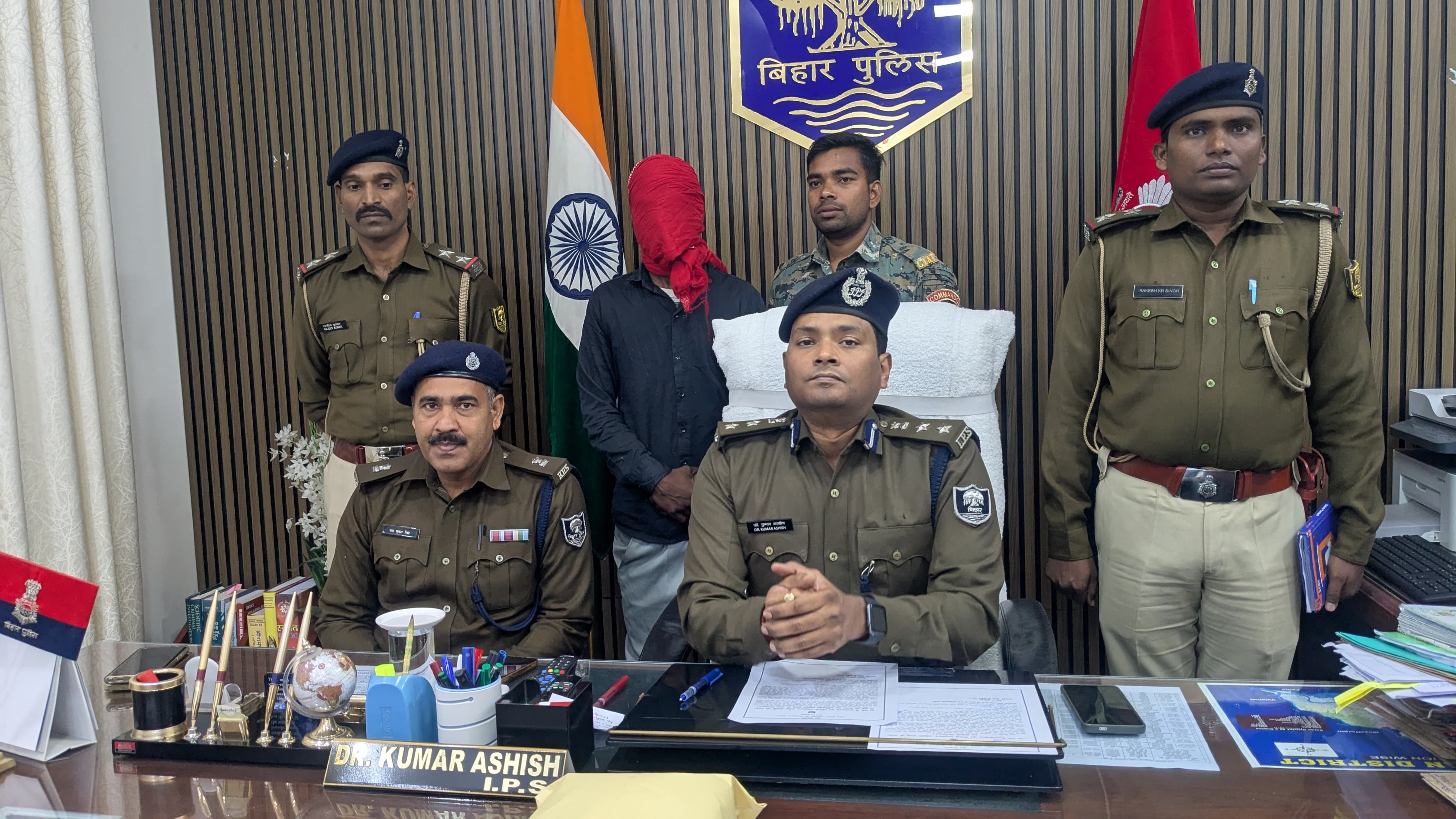 Latest mashrakh News (मशरक न्यूज़): पढ़ें 18 दिसम्बर के ताज़ा समाचार ...