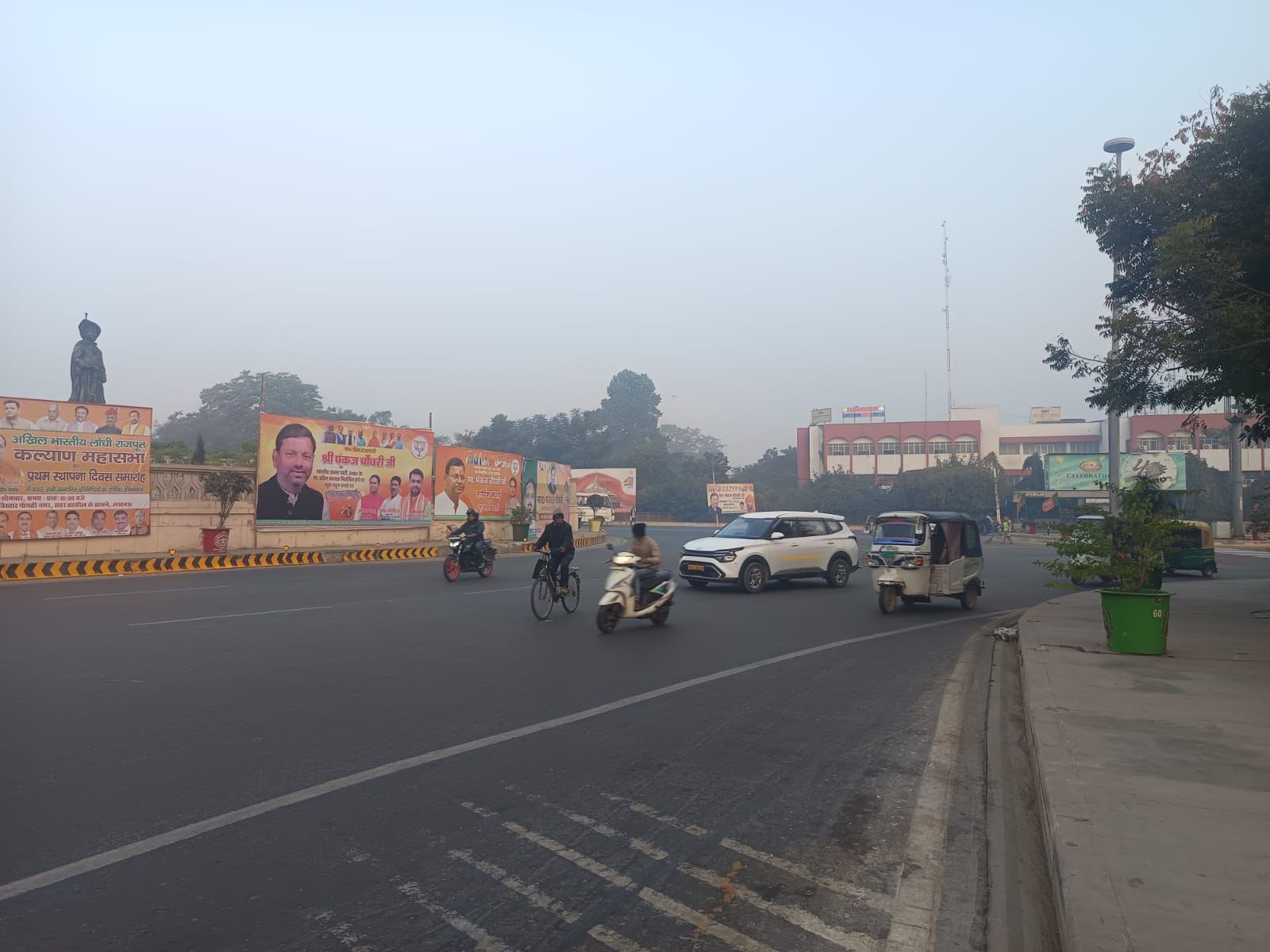 Fog in Lucknow in the morning, weather will clear during the day