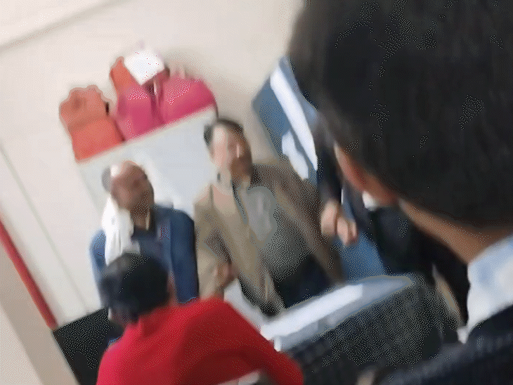 3-minute video of bribe demand