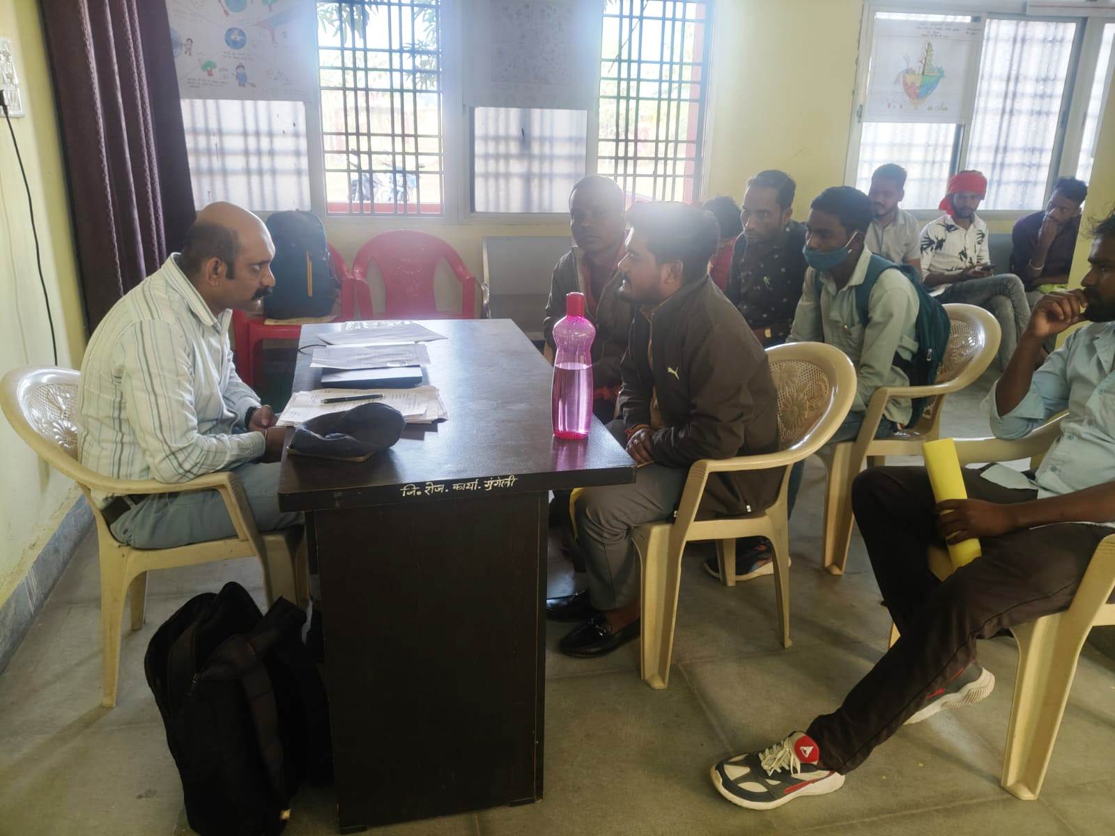 Placement Camp: 12 youth selected out of 44 | प्लेसमेंट कैंप: 44 में से 12 युवाओं का चयन हुआ ...