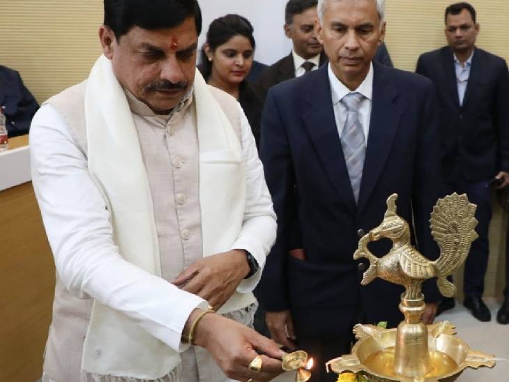 Bhopal IAS Officers Service Meet 2025 Photos; Mohan Yadav | MP News