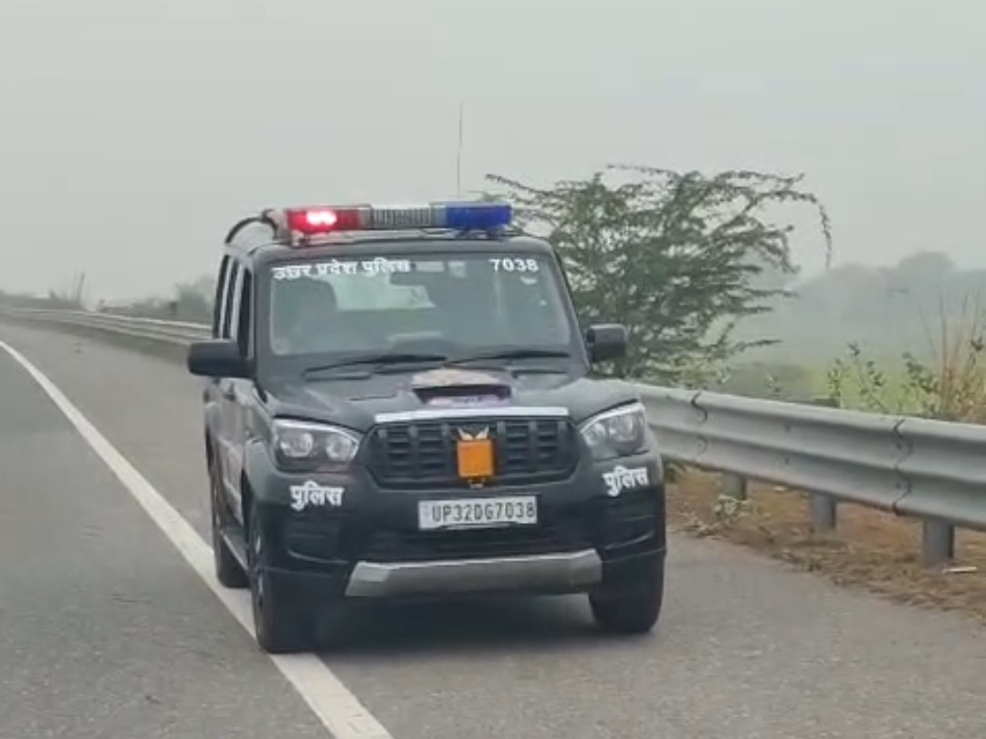Safe driving campaign in dense fog in Hardu