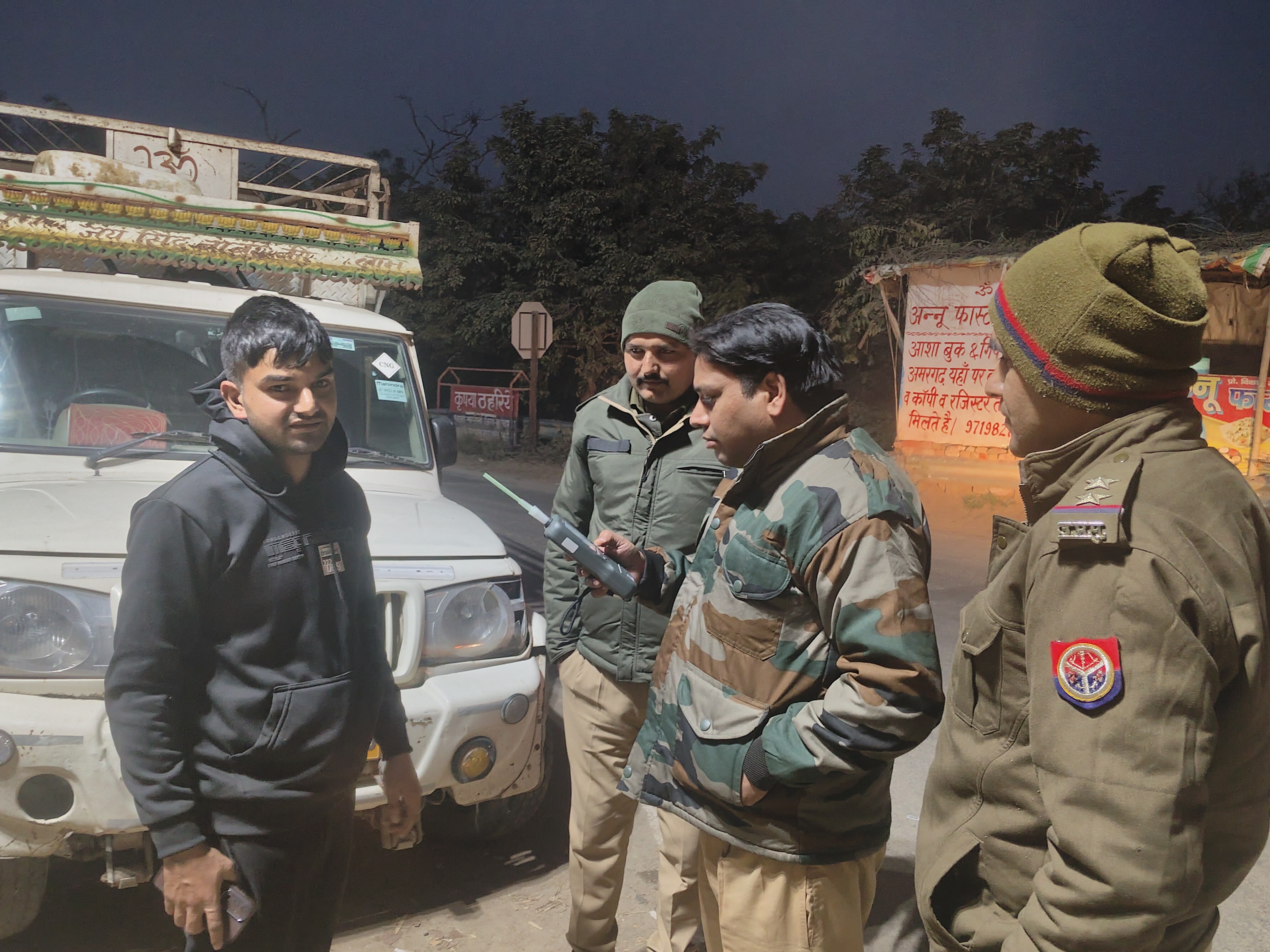 Challans issued to drunk drivers | शराब पीकर वाहन चलाने वालों के काटे ...