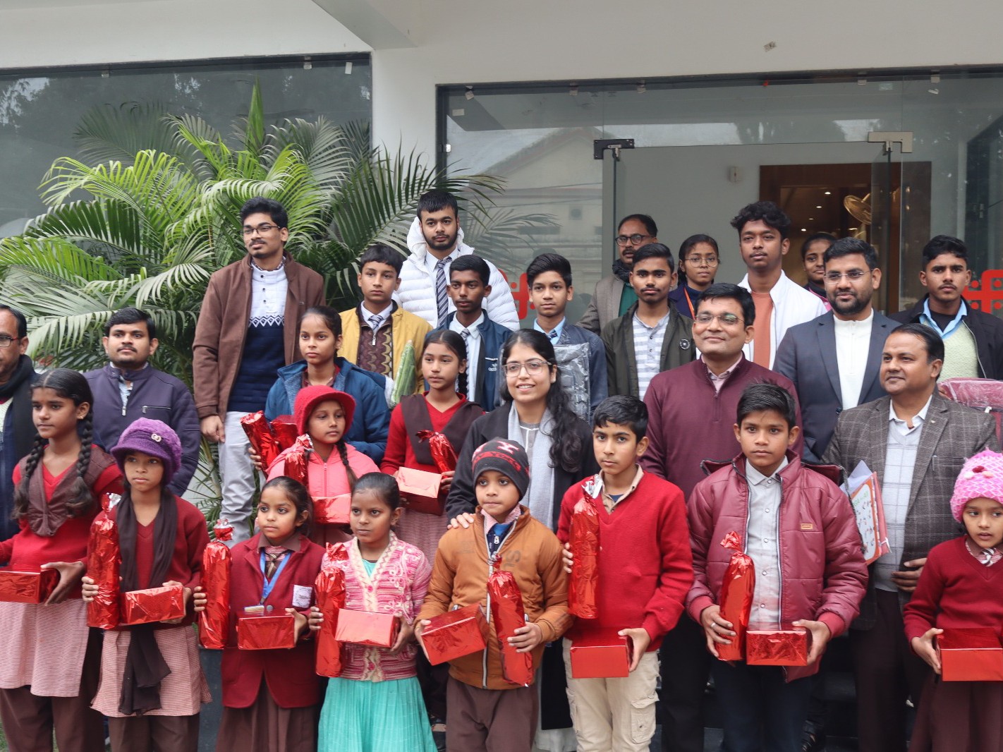 Children from council schools of Bawan were honored. | बावन के परिषदीय ...