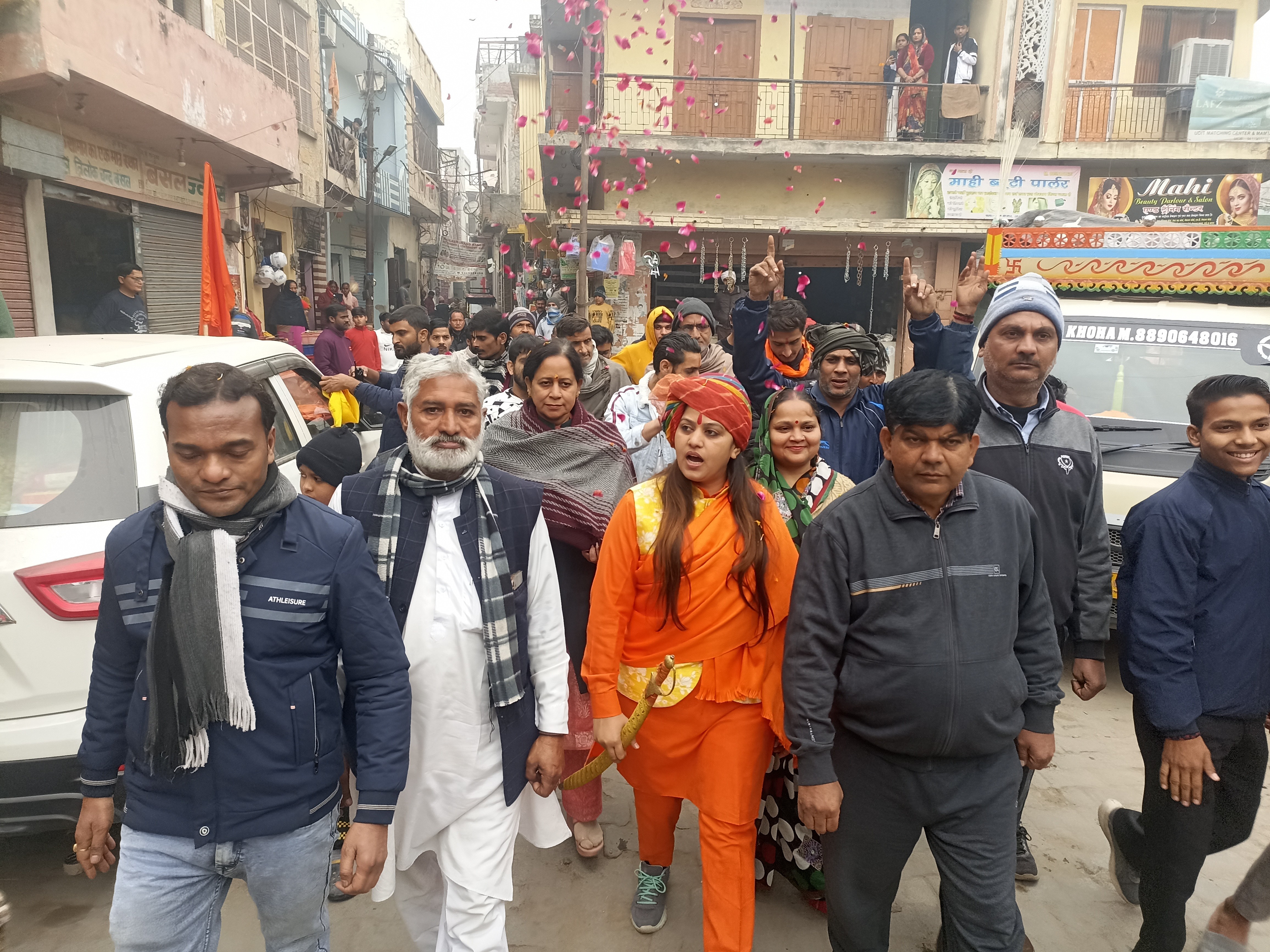 The singer reached Kharkhauda in Meerut.