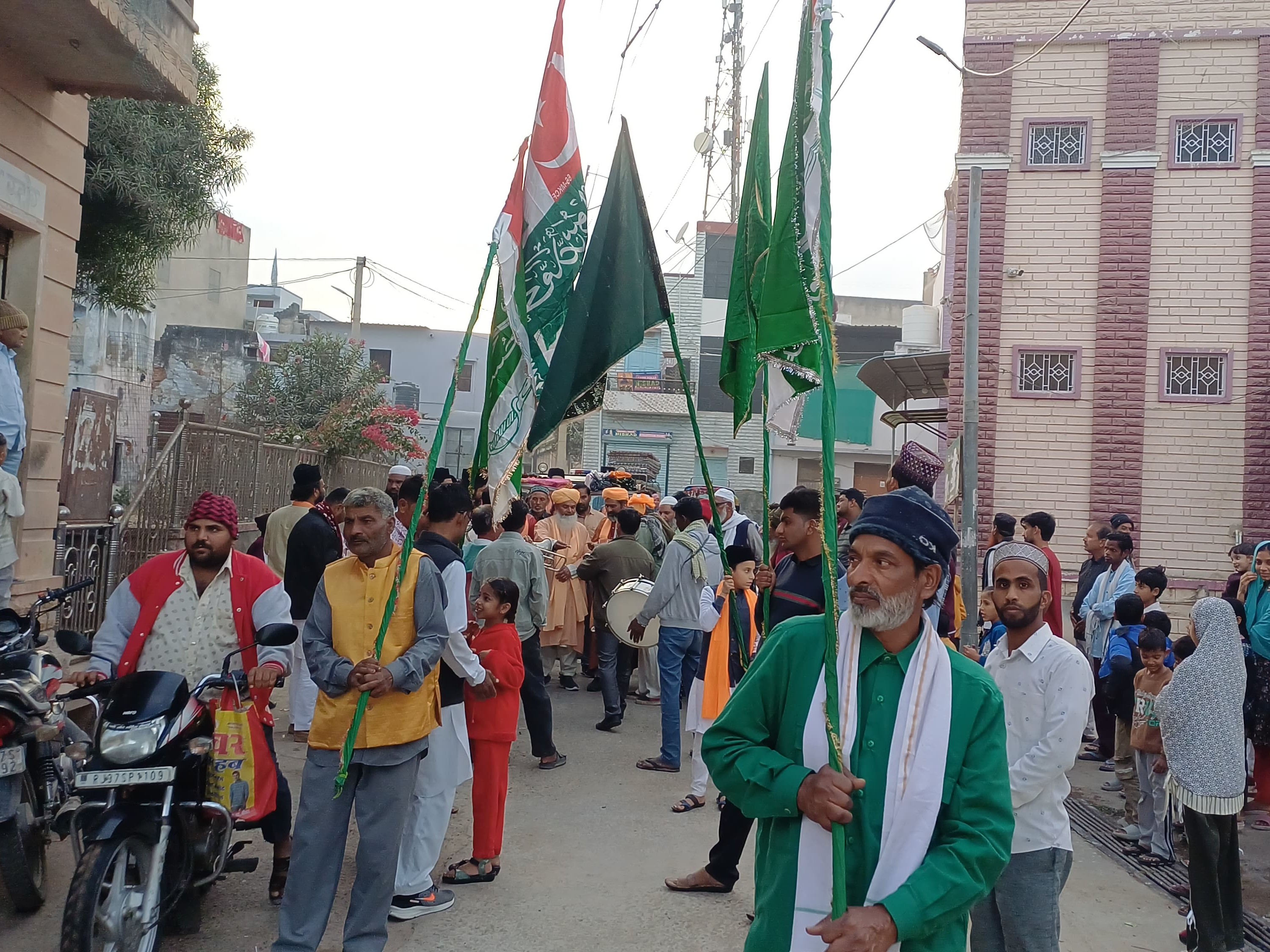 Urs of Syed Abdul Ghani Peer Saheb begins in Didwana | डीडवाना में सैयद ...