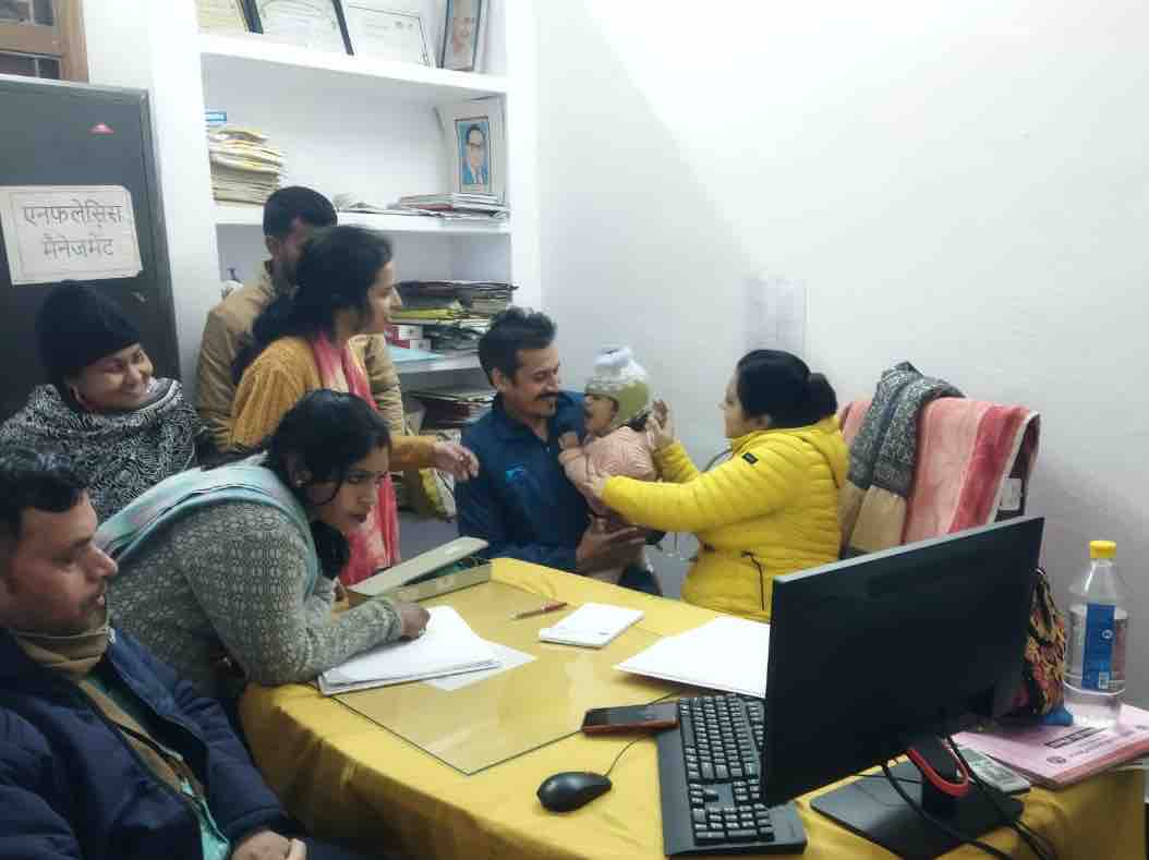 Surprise inspection of Chief Minister's Health Fair in Gorakhpur ...