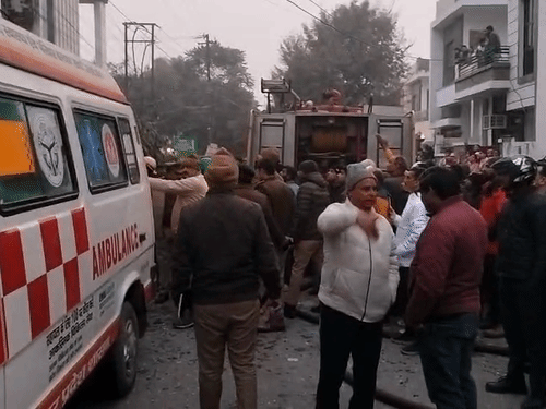 3 burn alive, including woman in Muzaffarnagar cylinder blast Explosion ...