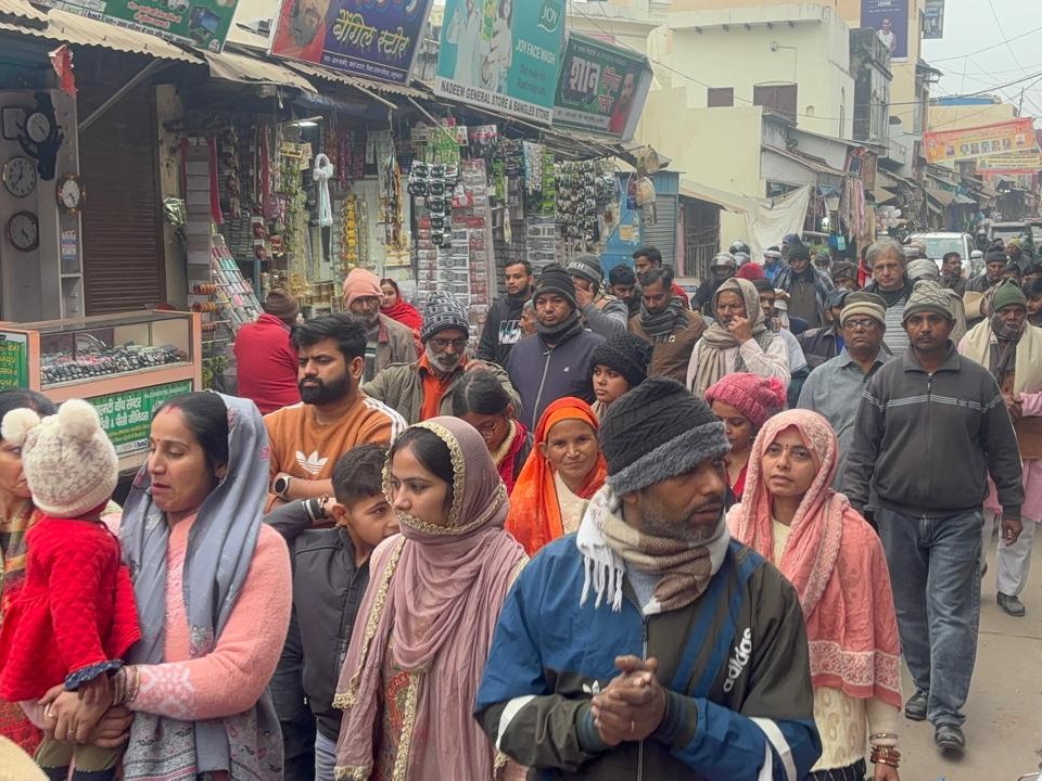 Saint Kamalanandaji Maharaj passed away, thousands paid their last ...