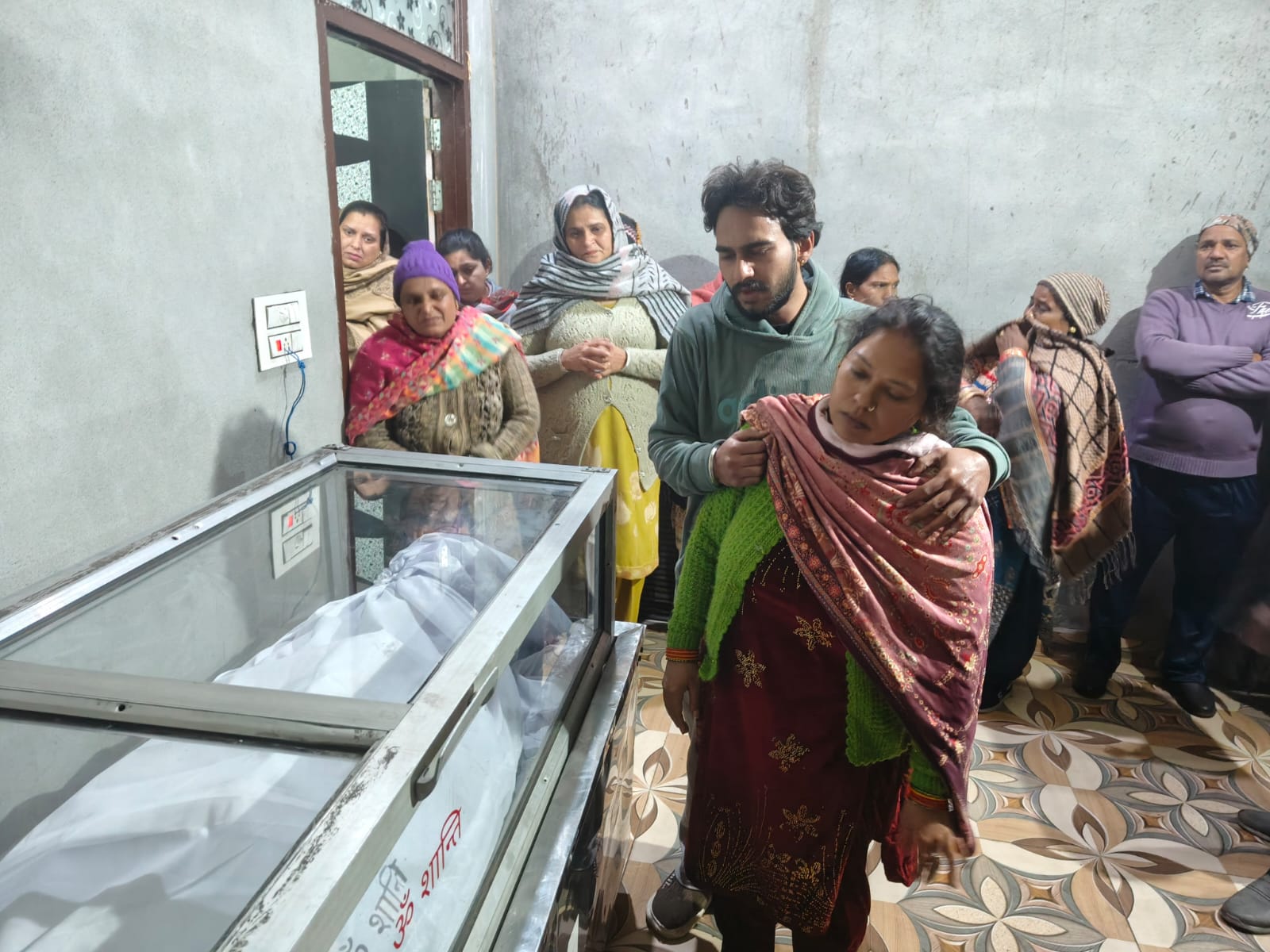 Gopal had come from Batala with his friends to pay obeisance at Sri ...