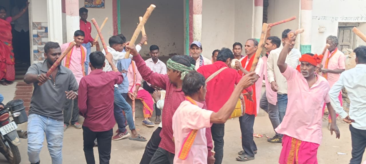 The tradition of Danda dance is performed on the occasion of Cherchera ...