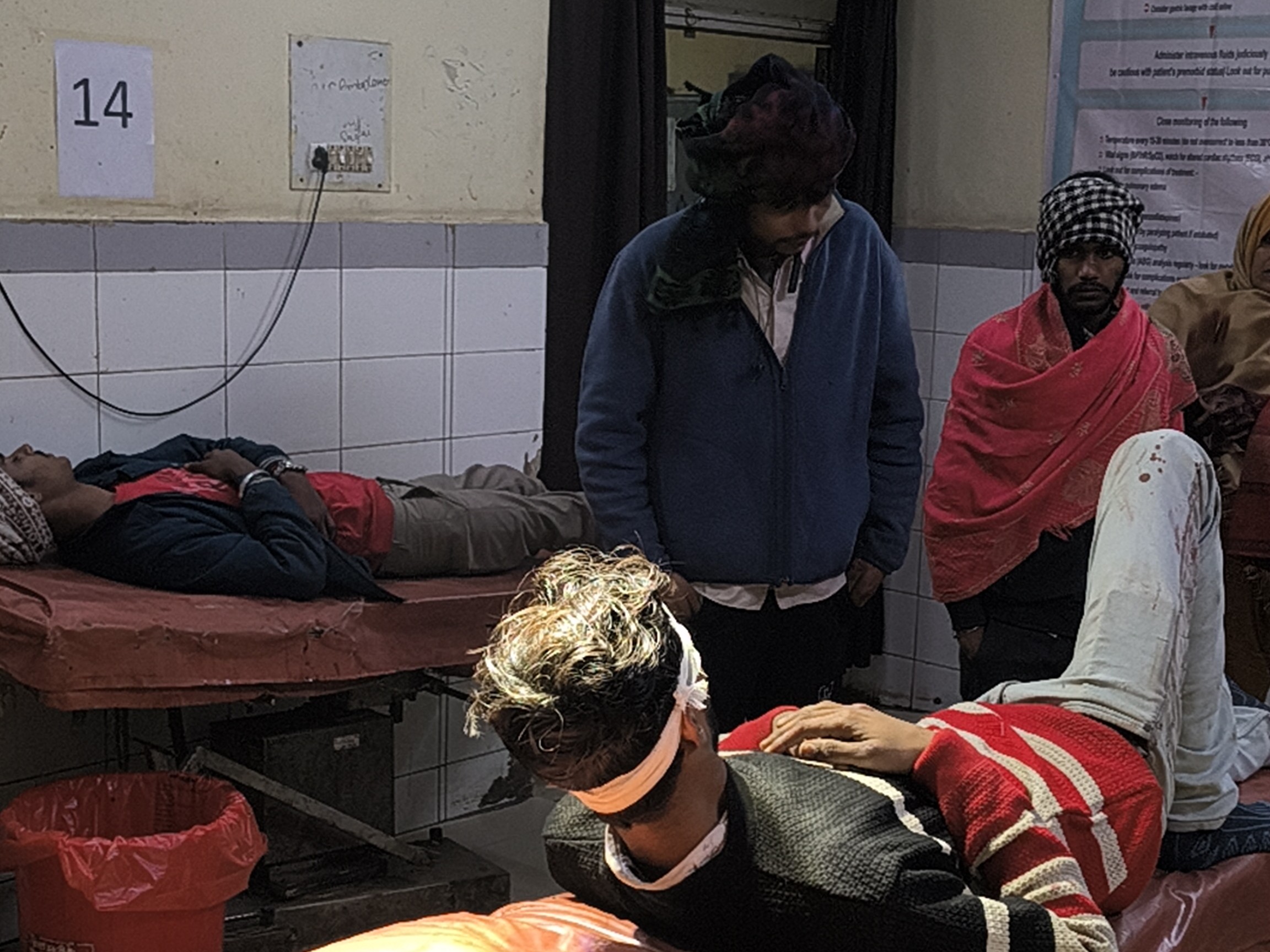 Two friends injured after their bike skidded in Etah's Sakiet | एटा के ...