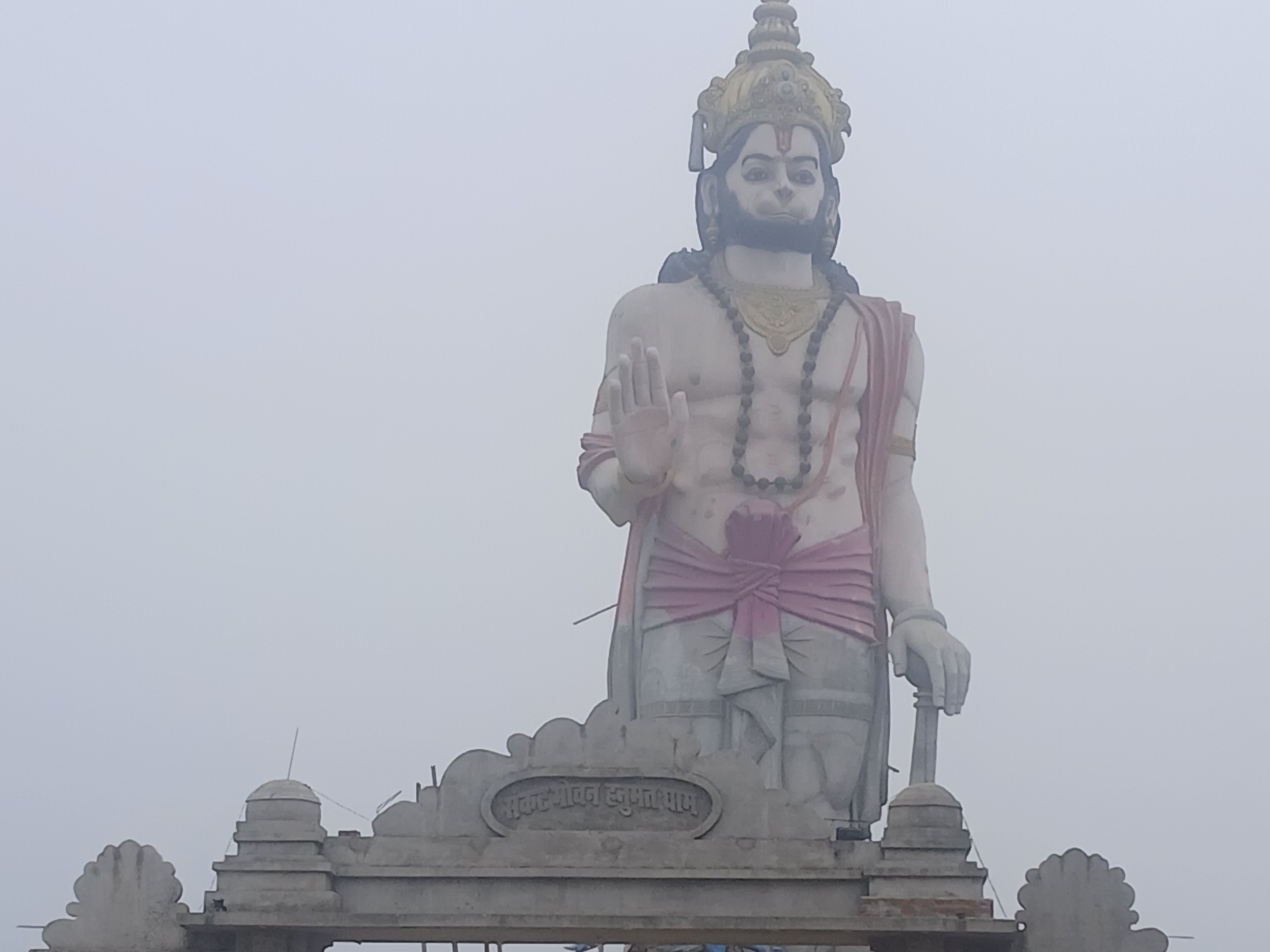 Construction of 101 feet tall Hanuman statue in Rampur