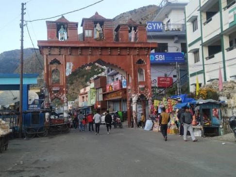 The Chamber of Commerce has called for a shutdown in Chamoli. | व्यापार ...