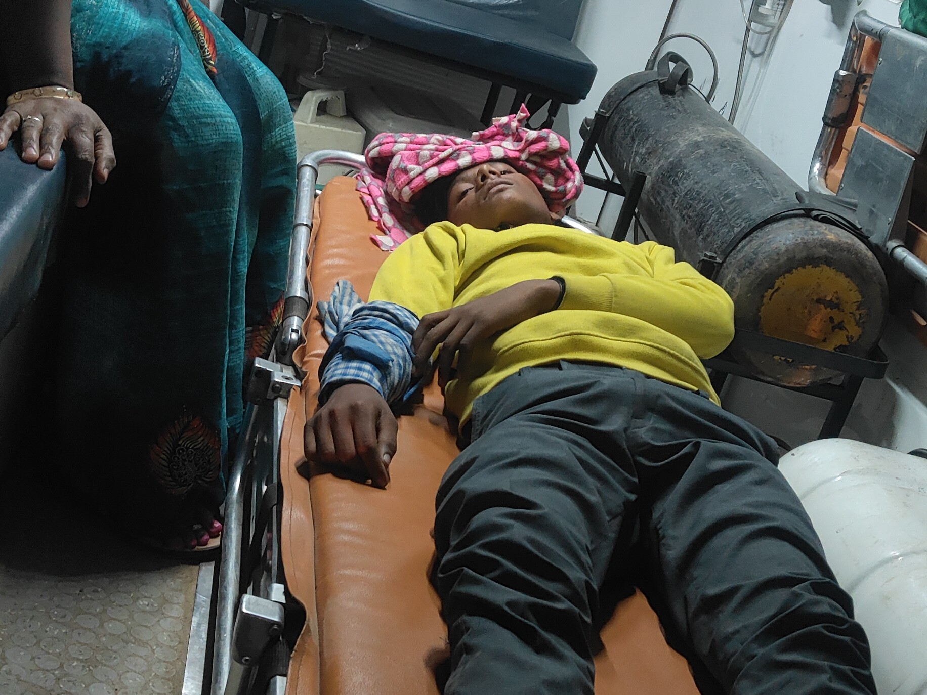 Sultanpur Chanda Accident | Bike Rider Critically Injured, Referred To District Hospital ...