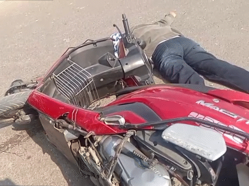 Prayagraj AG office female employee crushed by truck Army vehicle’s ...