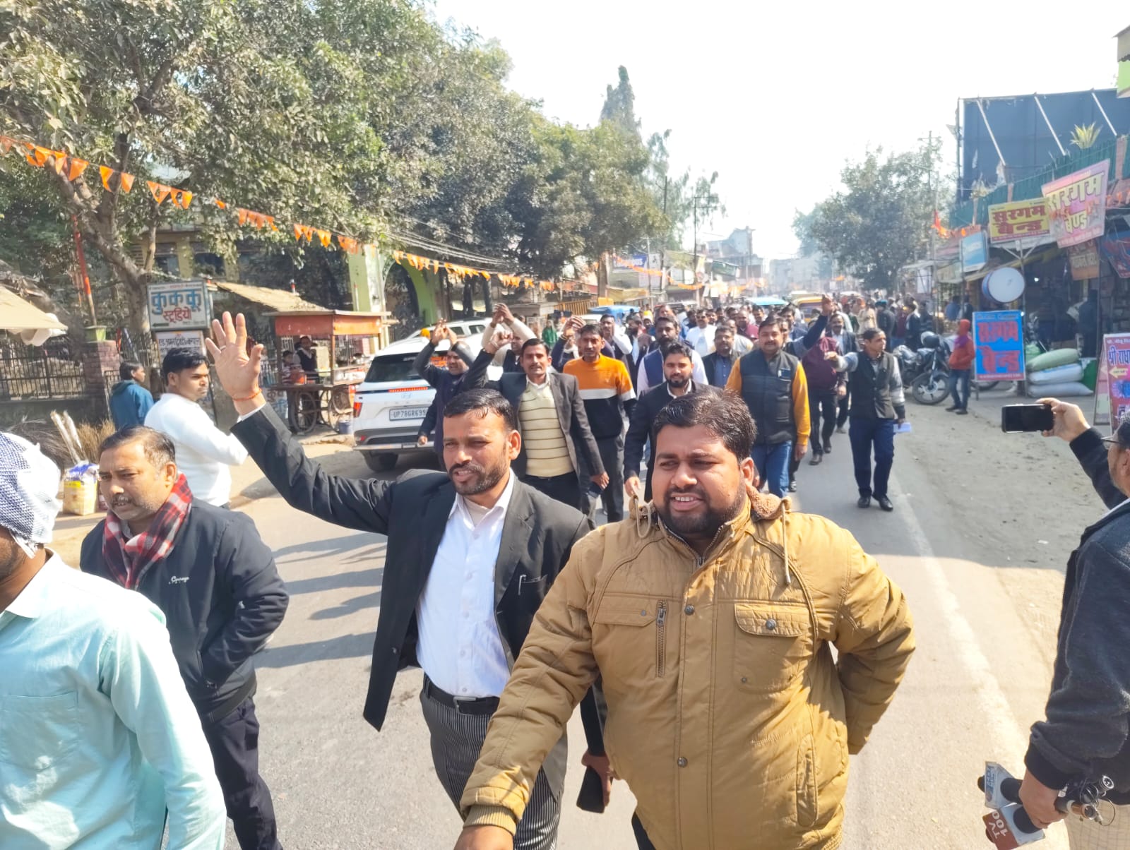 Kanpur Cow Meat Near Temple: 4 Policemen Suspended | MLA Statement ...