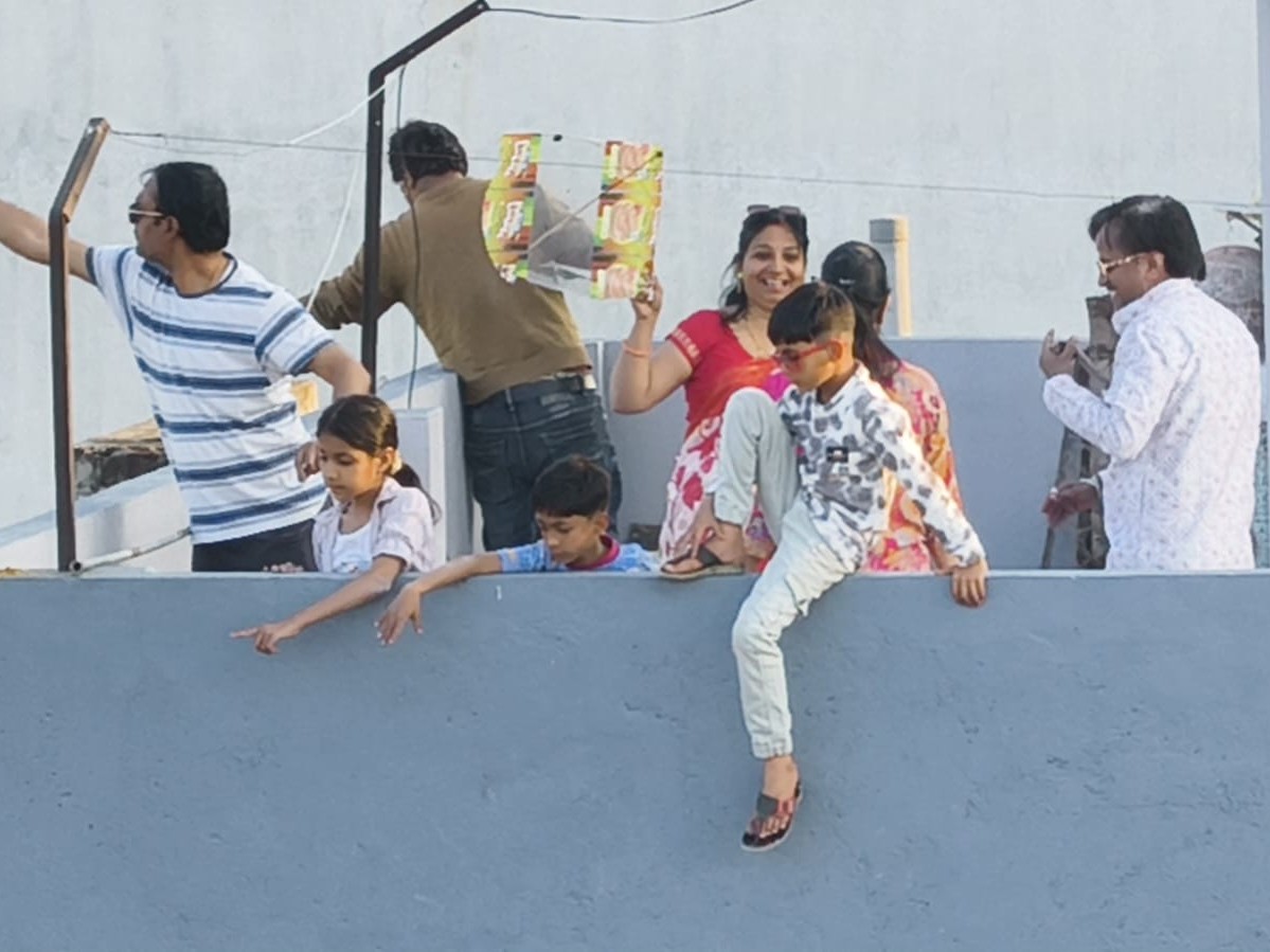 Shajapur Makar Sankranti: Kite Flying, DJ Fun; Operation Sindoor Theme