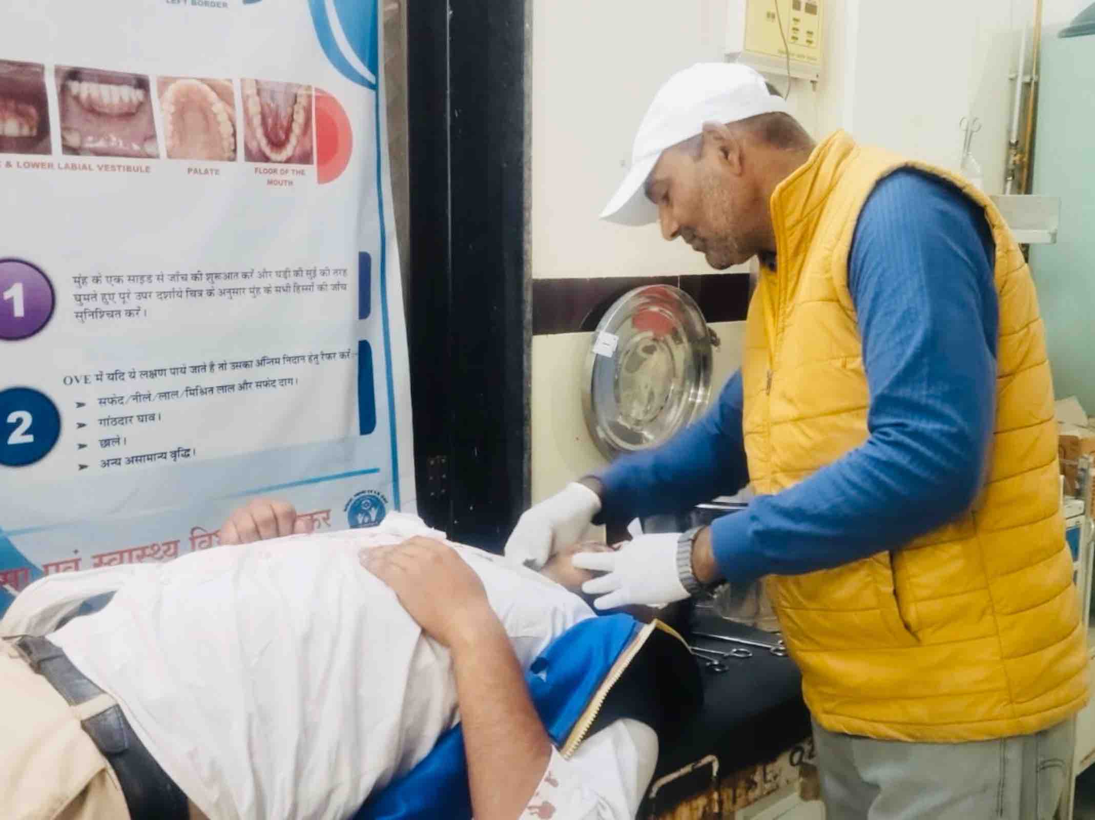 Bike Accident Near Mehroli | Chinese Kite String Cuts Mans Throat