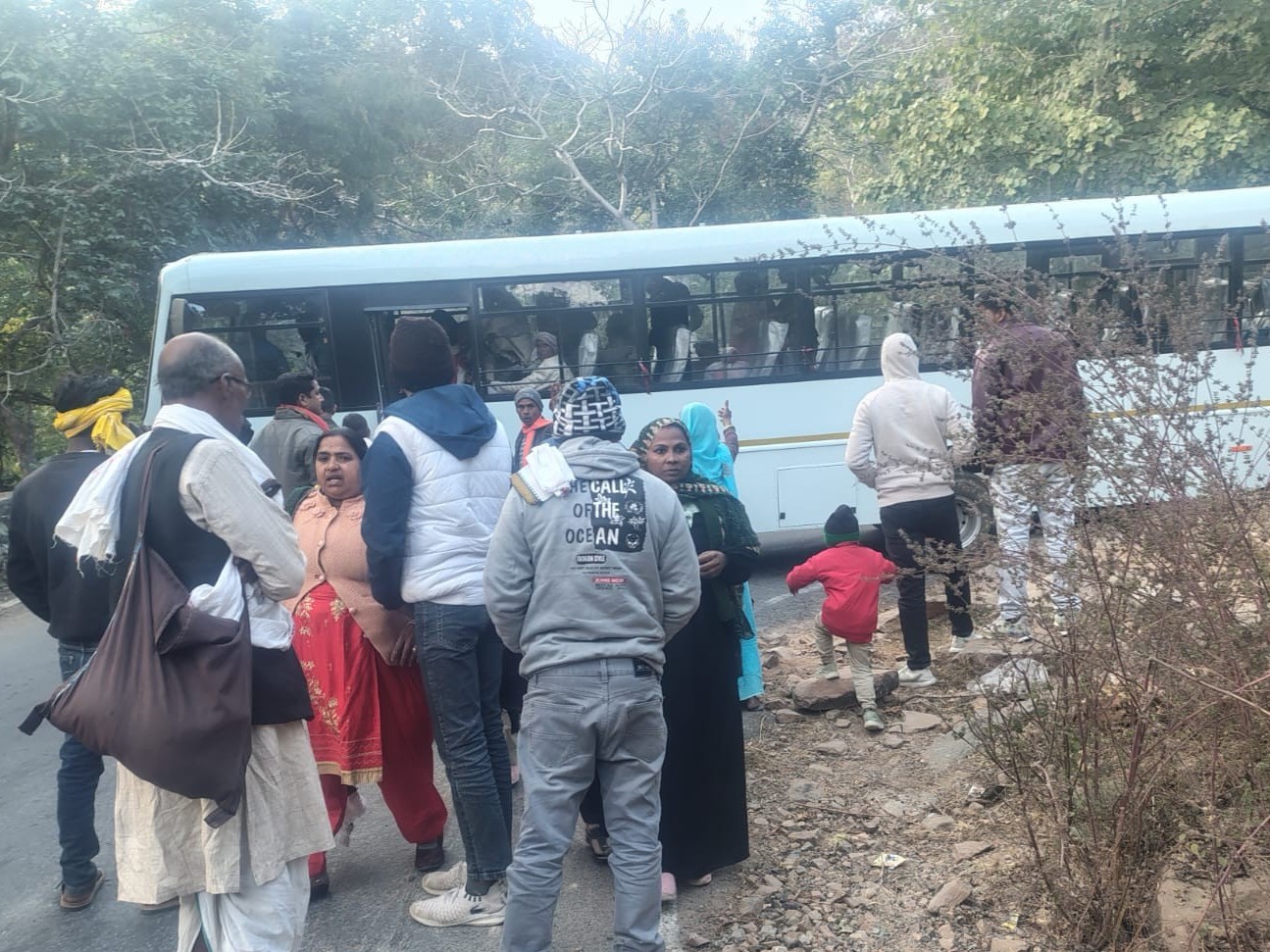 Bihar Bus Accident | Hanuman Ghati Break Fail Avoids Major Mishap