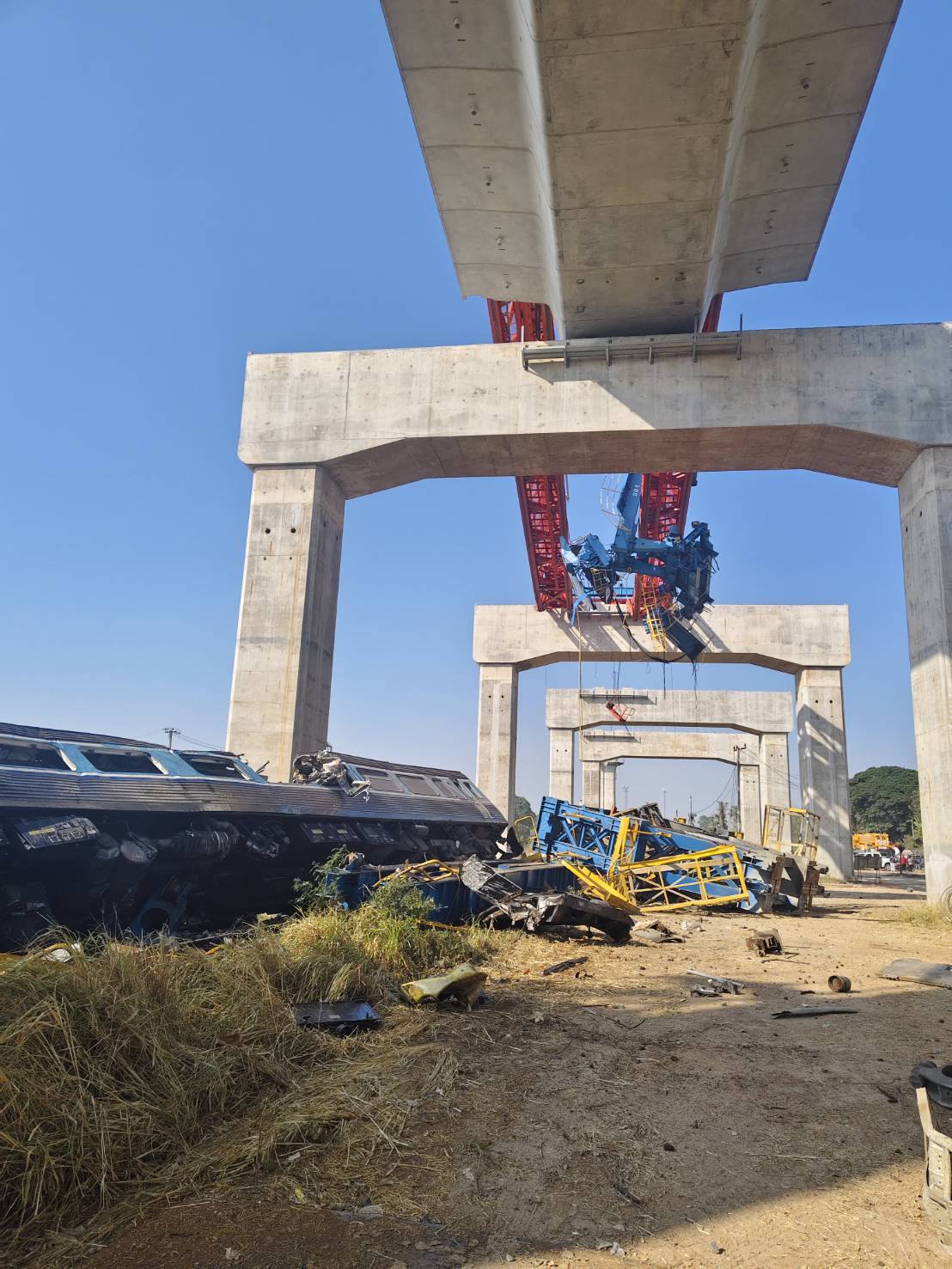 Thailand Train Derailment: Crane Accident Kills Dozens | Nakhon ...