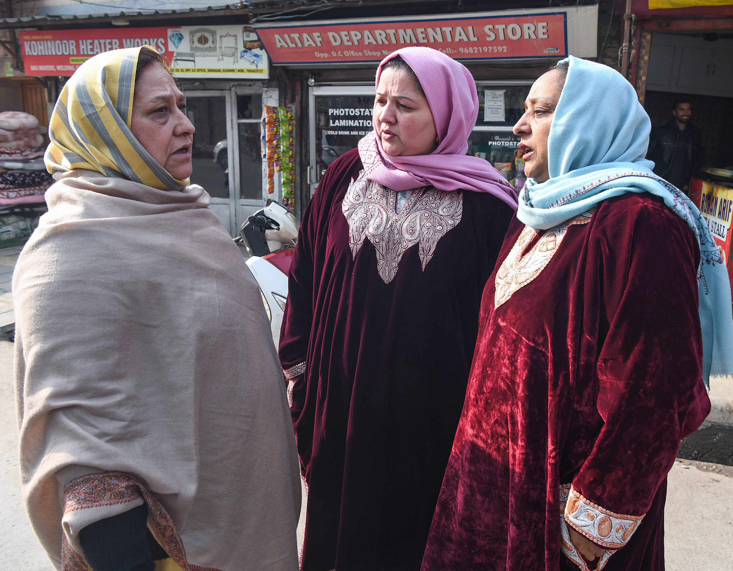 Tehran to Delhi Evacuation Flight Tomorrow; Students Registered | Iran ...