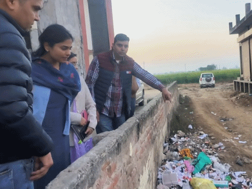 Alwar Collector Inspects Govindgarh Office, Orders Inverter Installation