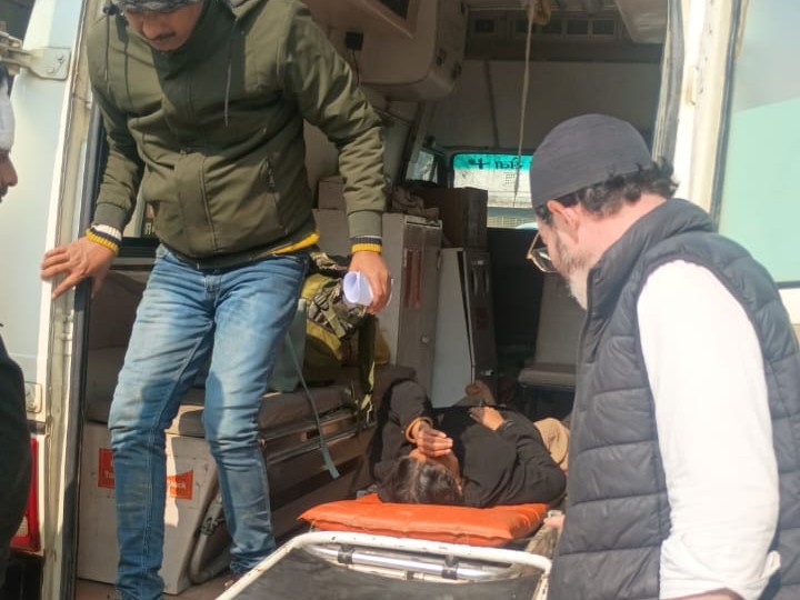 Deoria Bus Crane Accident: Dozens Injured in Uttar Pradesh