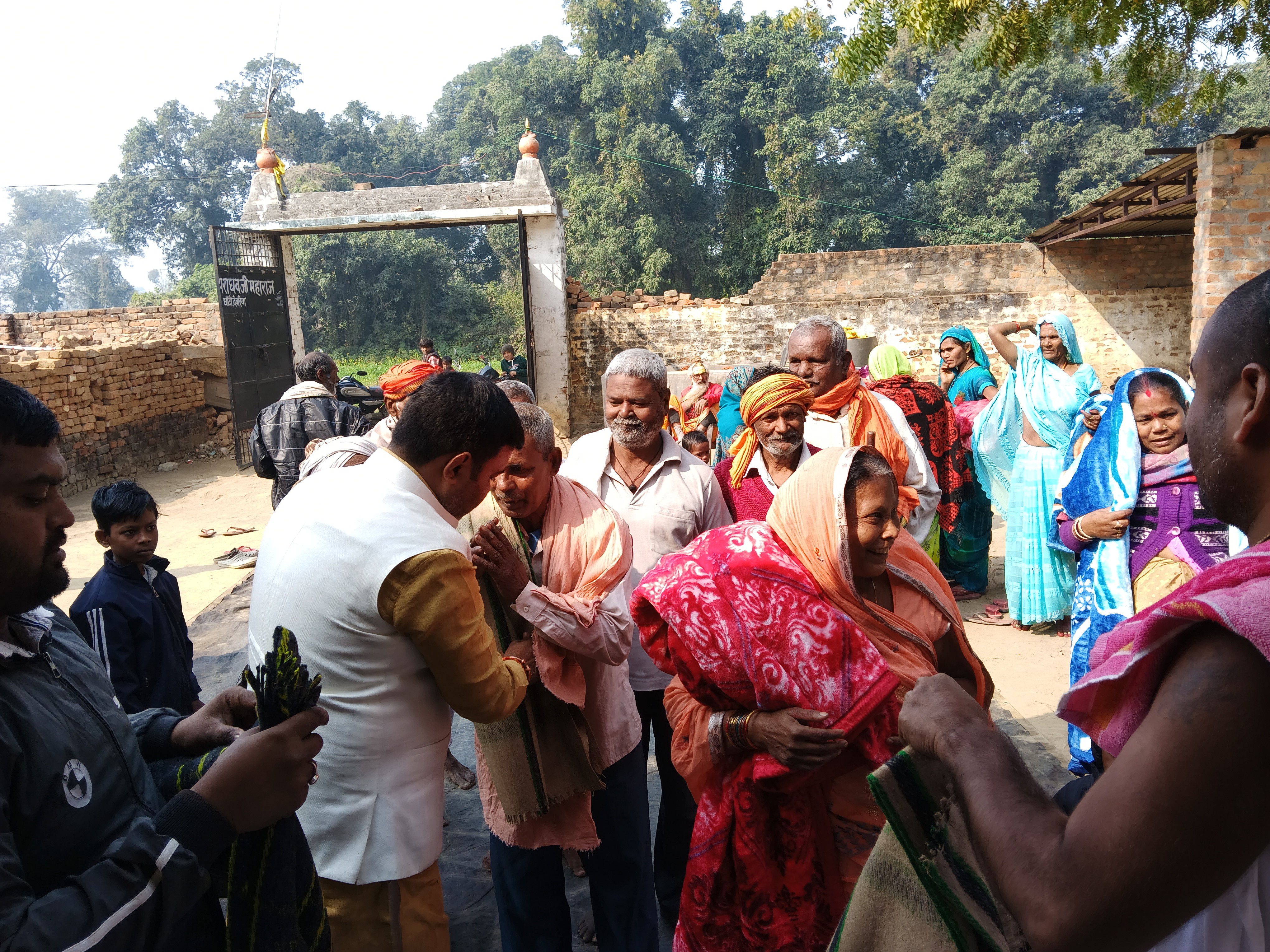 Raghav Ji Maharaj Temple, Bhathni: Blanket Distribution by Mahant & BJP ...