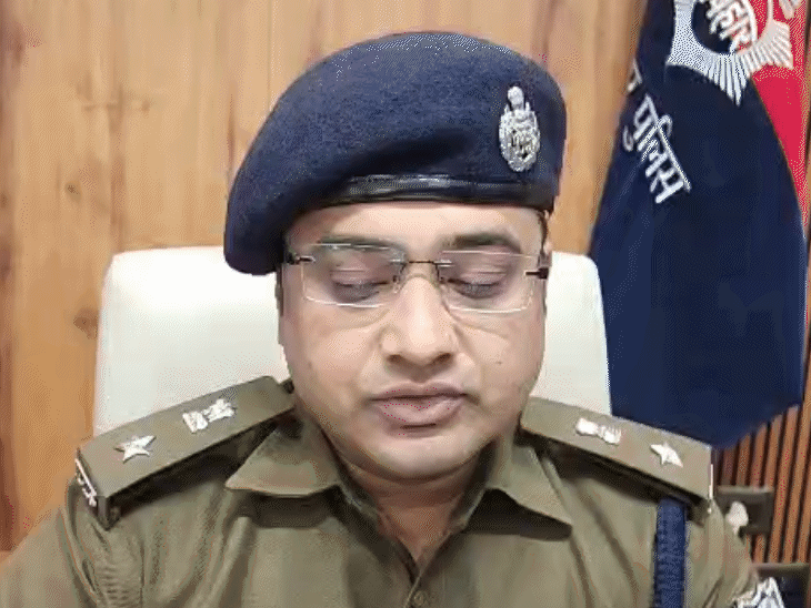 Siwan Police Fire Family Reporting Theft | 2 Sisters Shot
