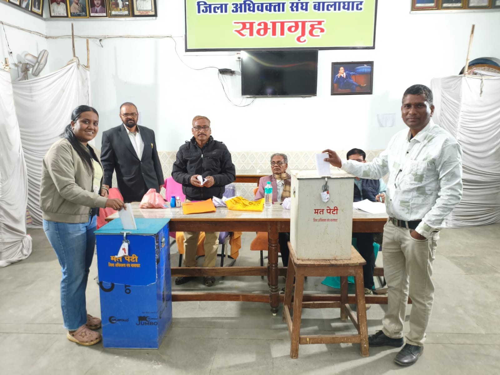 Balaghat Advocate Union Election: Over 400 Votes Cast, Results Late Tonight