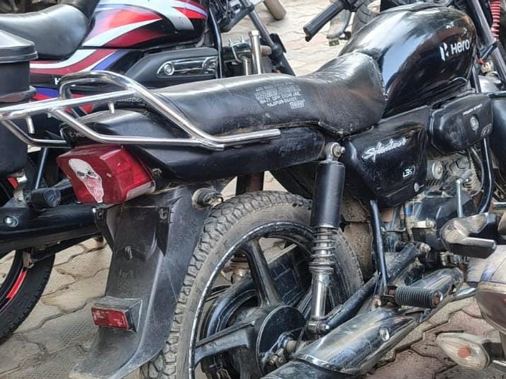 Patna Stolen Motorcycle Recovered in Rajouli | Suspect Flees