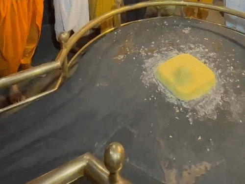 Bageshwar Baba Bagh-Nath Temple: Mahadev Covered in 7kg Ghee for Month ...