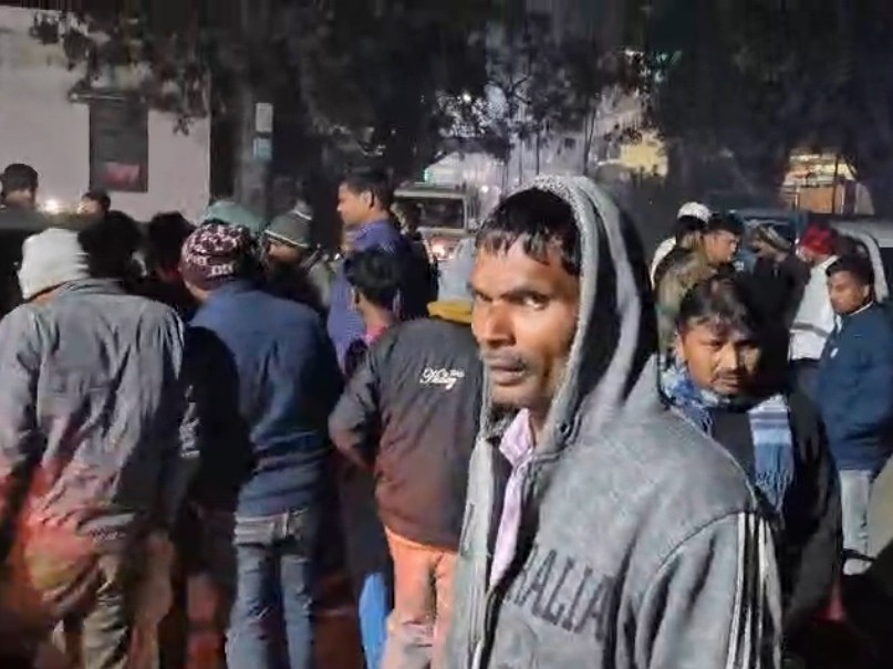 Pratapgarh Bike Accident: Four Seriously Injured, Referred to Medical College